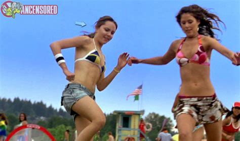 Naked Amanda Bynes In Shes The Man