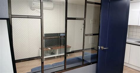 청소를 너무 세심하고 꼼꼼하게 잘해주시고 마무리하신후에 설명까지 너무 친절하게 해주시네요비용도 생각했던비용보다 훨씬 저렴하고요입주하는집이 환해졋네요아주