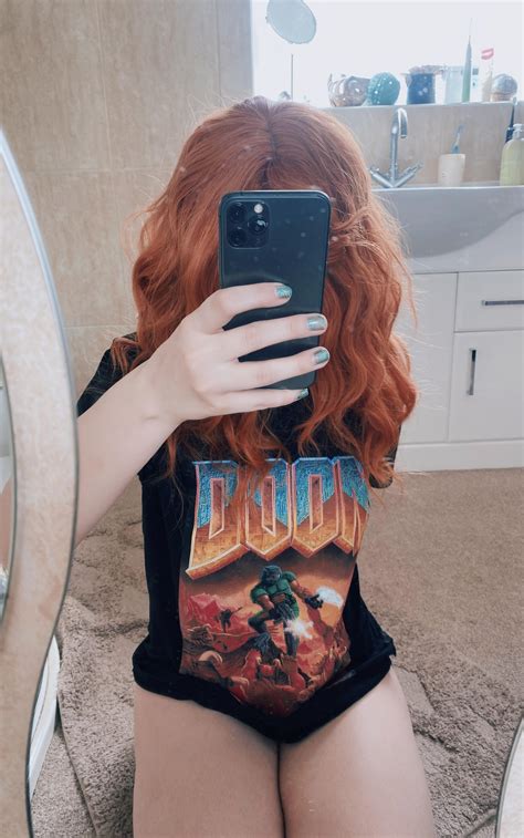 Whats Your Favourite Doom Game 🖤🎮 R Geekygirls