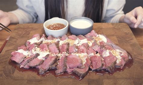 일본식 로스트비프 정갈하고 부드러운 일본식 스테이크