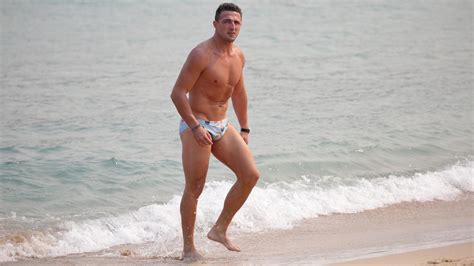 ‘missionary With Muscles Rob Quatro Takes Sam Burgess Under His Wing