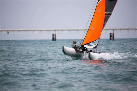 Der Minicat 460 Elite Mit Carbon Mast Minicat Deutschland