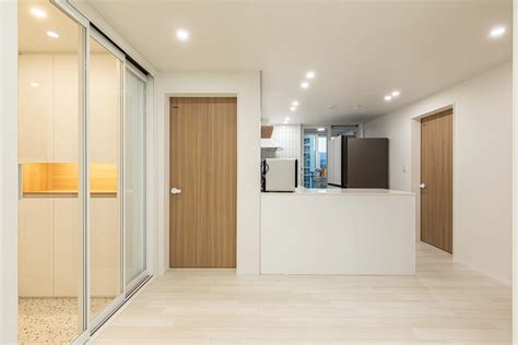 꼭💥 필요한 기본적인것만 우드and화이트 24평 신혼집💛 라이프스타일 슈퍼앱 오늘의집