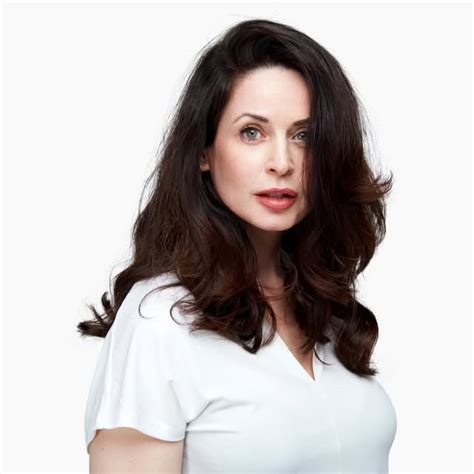 Hey I M Haley Actress Tv Host And Model From Hamburg In Germany Nice To Meet You Haleyzeiher