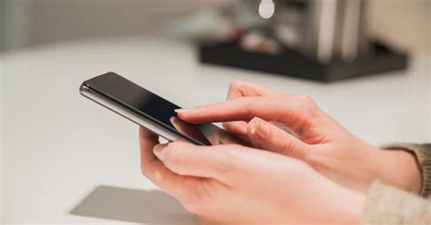 Ciri Ciri Hp Lemot Yuk Kepoin Sekarang Juga Blibli Friends