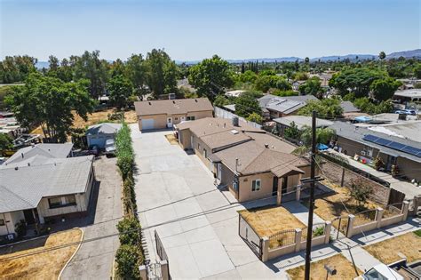 11527 11529 Sproule Ave Pacoima Ca 91331 Loopnet