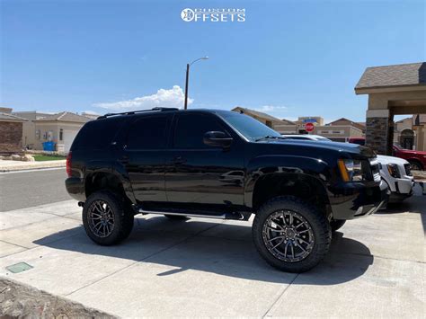 2013 Chevrolet Tahoe With 22x10 13 Fuel Rebel And 35 12 5r22 Nitto