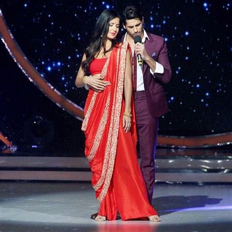 We Still Cant Get Over Katrina Kaifs Red Half Sari Rojgarlive