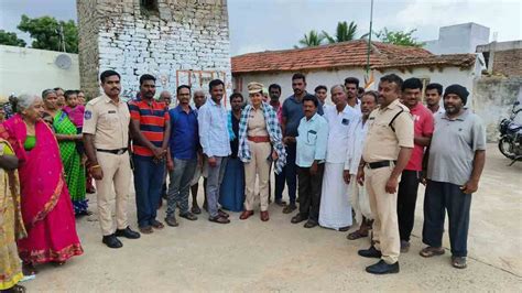 Rayapol Si Manasa రాయపోల్ ఎస్‌ మానసకు తిమ్మక్కపల్లి గ్రామస్తుల సన్మానం Namasthe Telangana