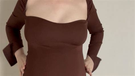 I Dont Think I Should Show You My Pregnant Belly Ellielouise Clips4sale