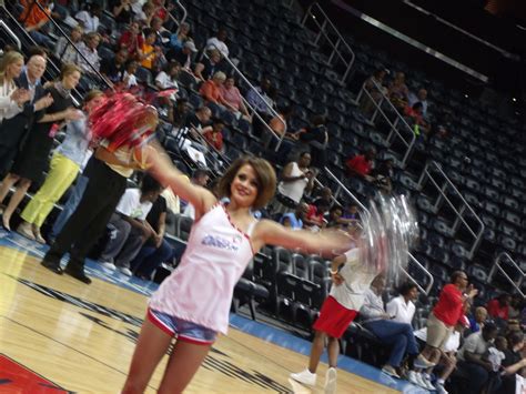 R Kelly Akon And Devyne Stephens Attended The Atlanta Dream Vs Indiana Fever Game Life With