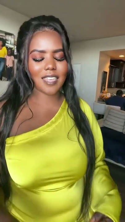 شرموطة جنوب سودانية مثيرة تتشرمط داخل منزل زبونها Youtube