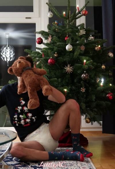 🌟🎄🌟merry Christmas 🌟🎄🌟 While Waiting For The Prese Tumbex