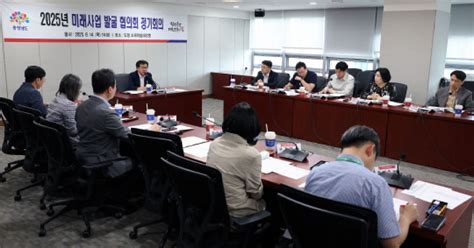 충남 미래산업 인공지능·로봇이 이끈다