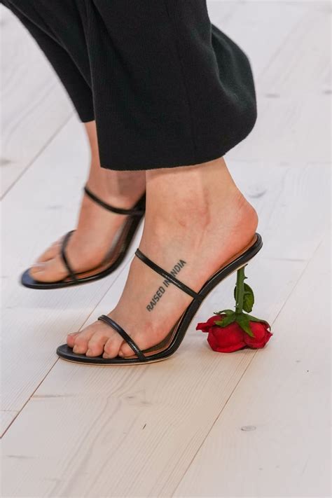 Dua Lipa Wears Viral Loewe Rose Heels With A Black Dress Ps Fashion