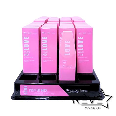 Max Love Reve Makeup