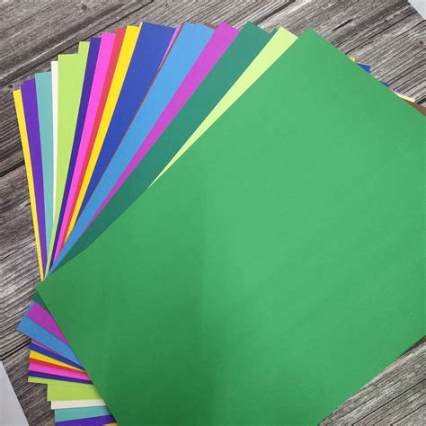 กระดาษสี กระดาษสีถ่ายเอกสาร ขนาด A4 A5 กระดาษหนา 70 แกรม คละสีในแพ็ค 10สี 100แผ่น ห่อ สินค้า