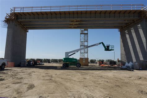 Avenue 11 Grade Separation Buildhsr