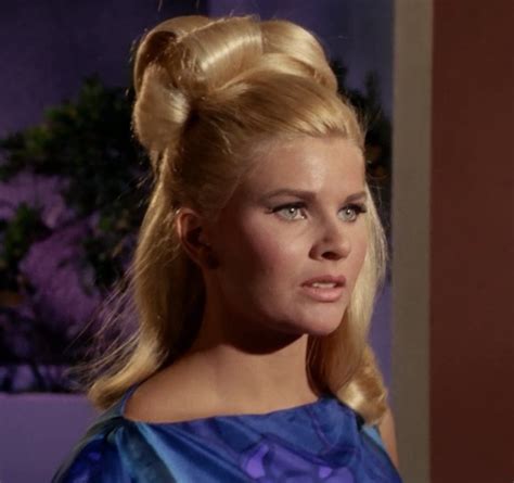 Star Wars Vs Star Trek Out Of This World Girls Gallery 2042