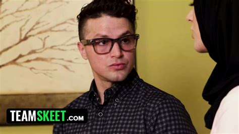 Hijabi Belly Dancer Juliana Grandi Eporner