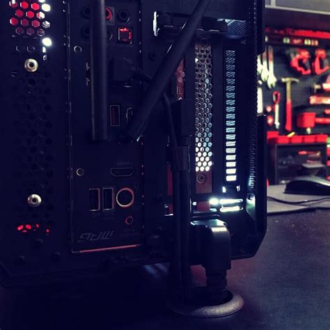 Phanteks Evolve Shift Xt With Mod Sensor Panel Screen Rgamingsetups