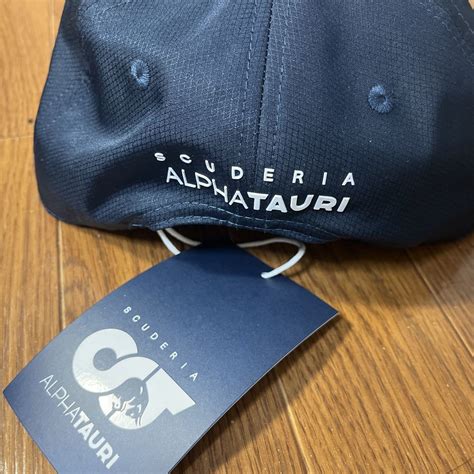 Yahooオークション F1角田裕毅ドライバーズキャップ アルファタウリ