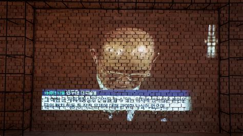 Hwang Sok Yong In South Korea Young People Are Resisting Authoritarianism The New York Times Hwang Sok Yong In South Korea Young People Are Resisting Authoritarianism The New York Times