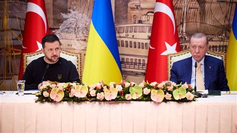 Ердоган Турција подготвена да биде домаќин на мировни преговори меѓу