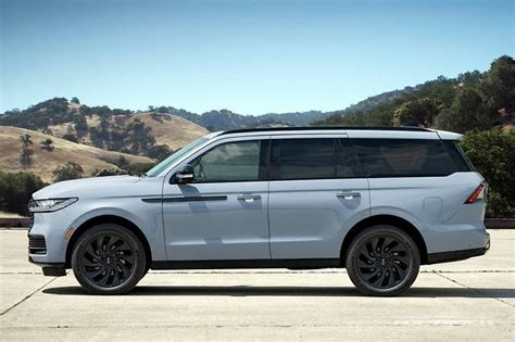 링컨 신형 네비게이터 연내 출시 에스컬레이드 정조준 탑라이더