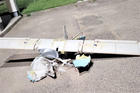 В Литву из Беларуси прилетел самодельный дрон Delfi Ru