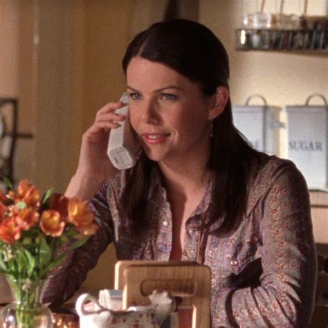 Lorelai On The Phone Icon Gilmore Girls Girl Gilmore