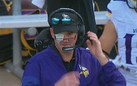 Mike Zimmer Got Eye Patch Jokes From Vikings Players Larry Brown Sports