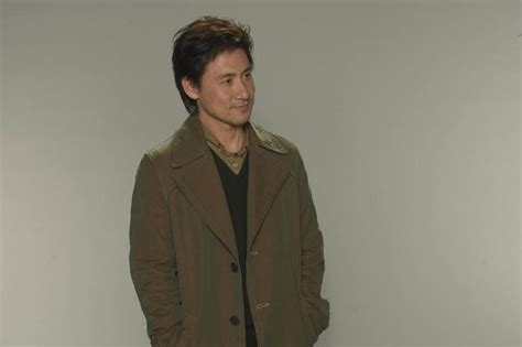 他的作曲追赶张学友唱功追赶陈奕迅作词追赶周杰伦