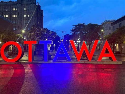 Баяр наадмыг 250 жуулчин үзэв