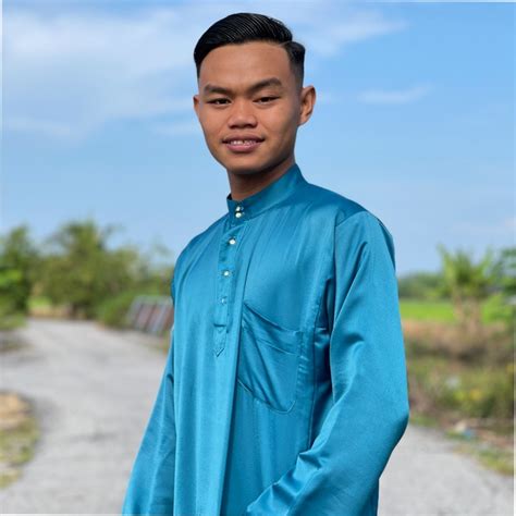 Muhammad Akmal Bin Daud Pekerja Vita Cranes Engineering Linkedin