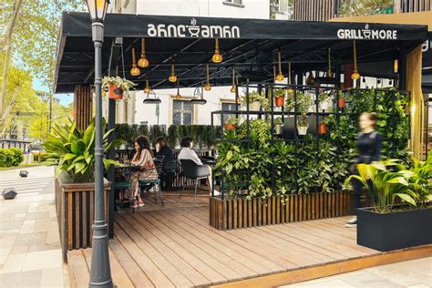 🌿☀️ღია გამწვანებული სივრცე Grill More • გრილ მორი