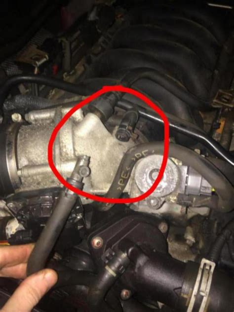 05 Lr3 White Smoke From Engine Loss Of Power Low Oil Pressure Could This Be The Land