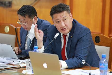 Б Жавхлан Зээлээ сунгах боломжтой ч иргэдэд эрсдэлтэй