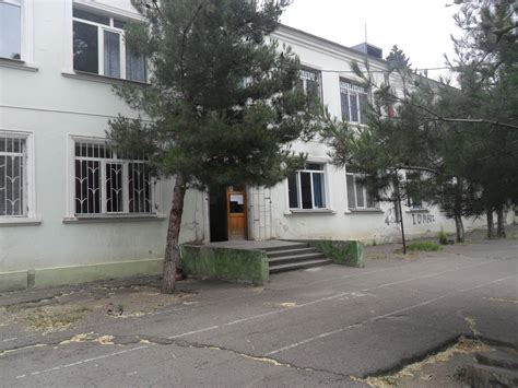 97 ე საჯარო სკოლის დირექტორი სკოლის შენობა სრულად დაცლილია ყველაფერი განათლებისთვის და