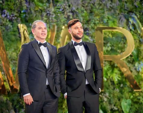 حكاية تكريم واعتزال ورسائل مؤثرة من أسرة الزعيم عادل إمام مجلة هي