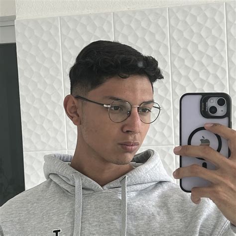 Jesús Samuel Profesor De Informática 8744h