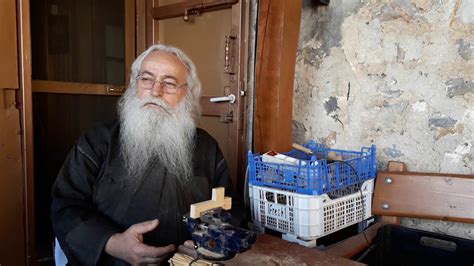 ΓΕΡΟΝΤΑΣ ΚΥΡΙΛΛΟΣ ΚΑΤΟΥΝΑΚΙΩΤΗΣ ΓΙΑ ΤΟΝ ΑΓΙΑΣΜΟ Youtube