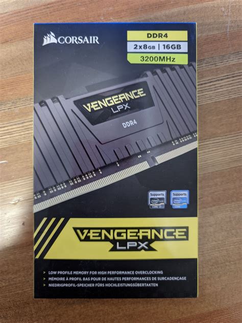 Оперативная память Corsair DDR4 16Gb (2x8Gb) 3200MHz pc-25600 Vengeance ...