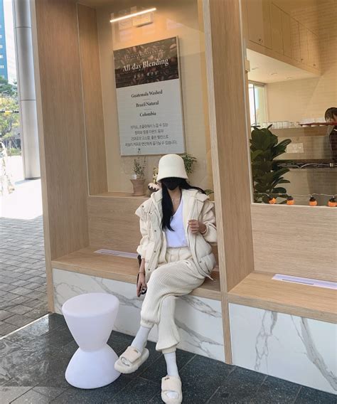 [핏이쁨 강추] 아방핏 패딩조끼 에이블리