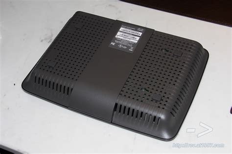 Cisco Linksys เปดตวอปกรณเครอขายไรสายในบาน มาตรฐาน ac RE V
