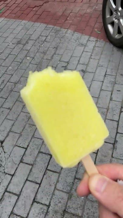 파인애플 아이스크림 먹으며 오랜만에 시원하게 한입 Youtube