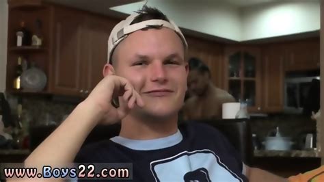 Chinese Gay Sex Handsome Babe Castro Preyed On Him As He Ran Across The Realm Like A