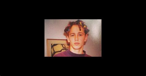 PHOTOS Qui est ce garçon à la coiffure douteuse devenu sex symbol Premiere fr