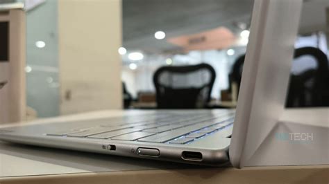 Lenovo Yoga Slim I Carbon Laptop Review For Life On The Go Laptops Pc Reviews Ht Tech