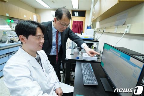 Gist 100와트급 수전해 시작품 개발탄소 배출 없이 고순도 수소 생산 뉴스1